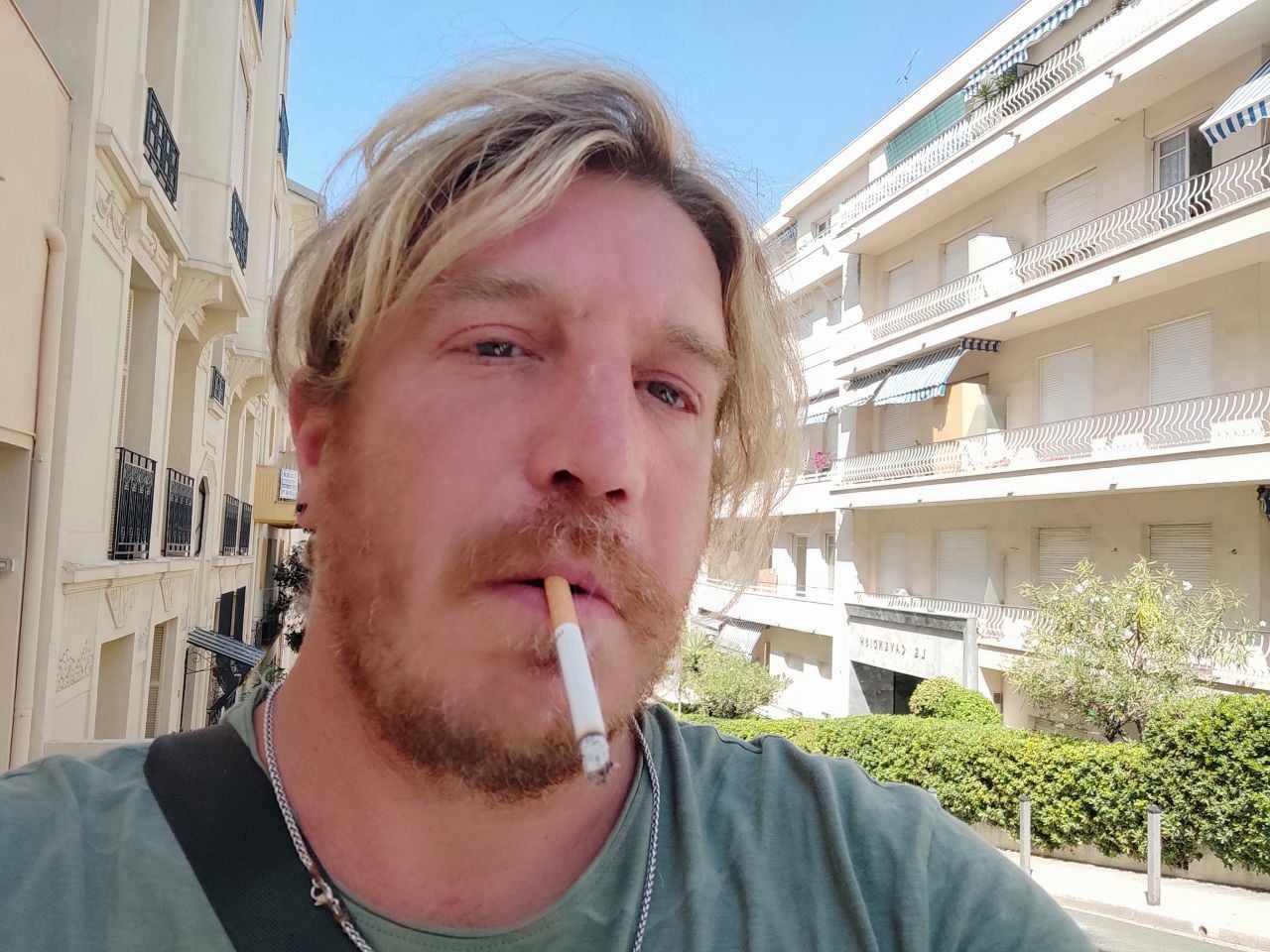 In vacanza a Nizza, in Francia, sempre più convinto che l’Italia sia un ...