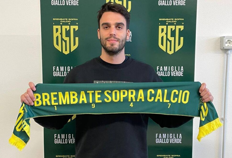 Federico Esposito è il nuovo portiere del Brembate Sopra « Bergamo e Sport